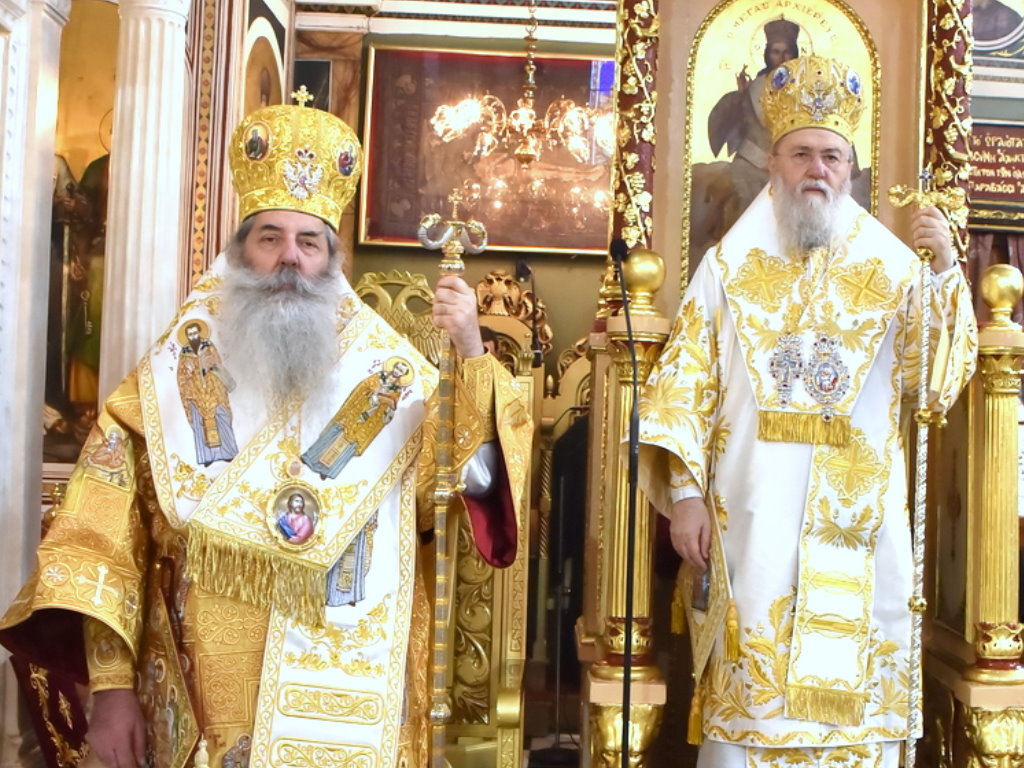 Πανηγυρική Θεία Λειτουργία στον Μητροπολιτικό Ιερό Ναό Αγίων ...