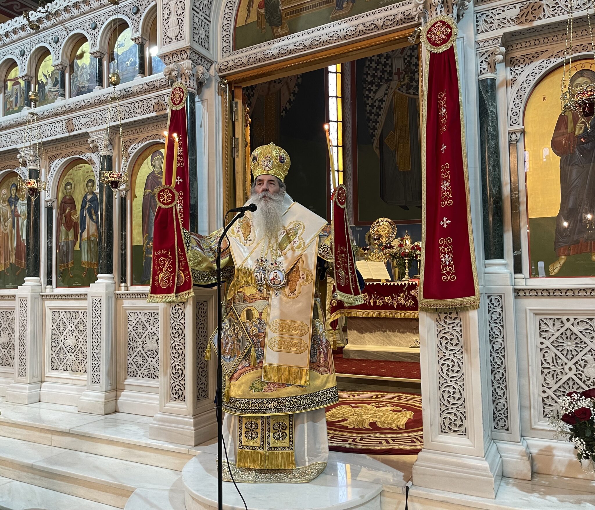 Μητροπολίτης Πειραιώς: «Ο Άγιος Ταρσίζιος με το αίμα του και οι ...