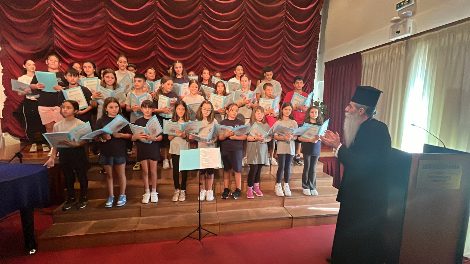 Στα Εκπαιδευτήρια της Ι.Μ.Π. λίγες ημέρες πριν τη μεγάλη Φιλανθρωπική ...