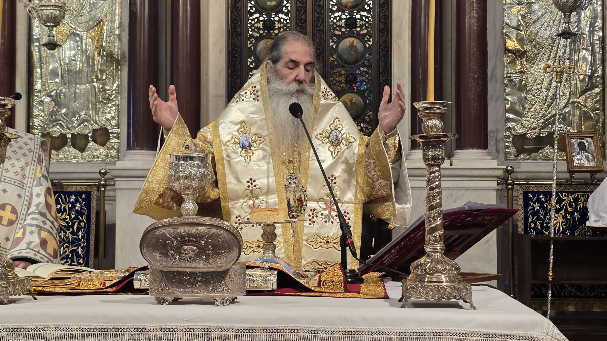 Αγία Τριάδα (φωτογραφίες) - ΙΕΡΑ ΜΗΤΡΟΠΟΛΙΣ ΠΕΙΡΑΙΩΣ