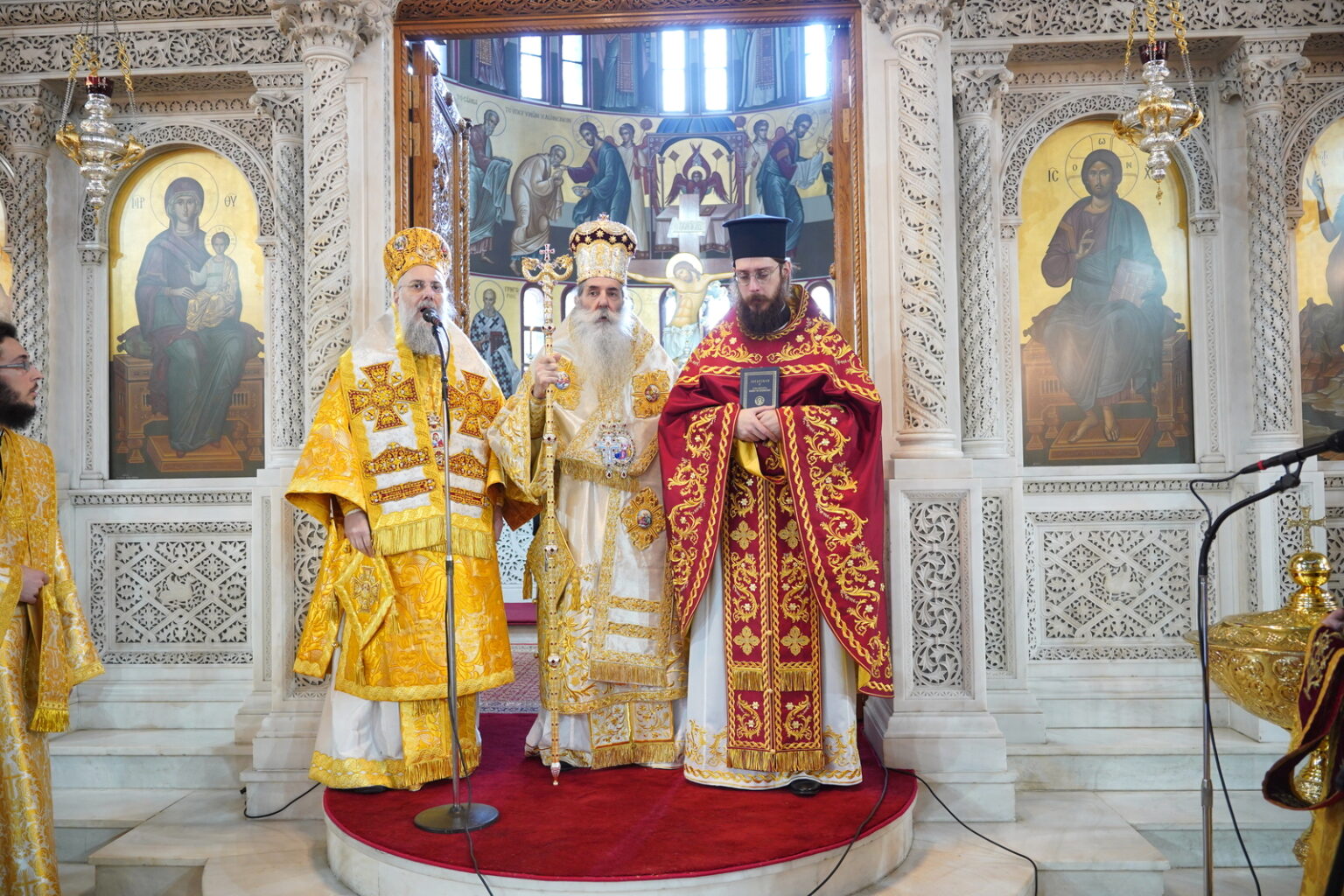 Θ. Λειτουργία για την 20ετή Ποιμαντορία του Σεβασμιωτάτου κ. Σεραφείμ ...